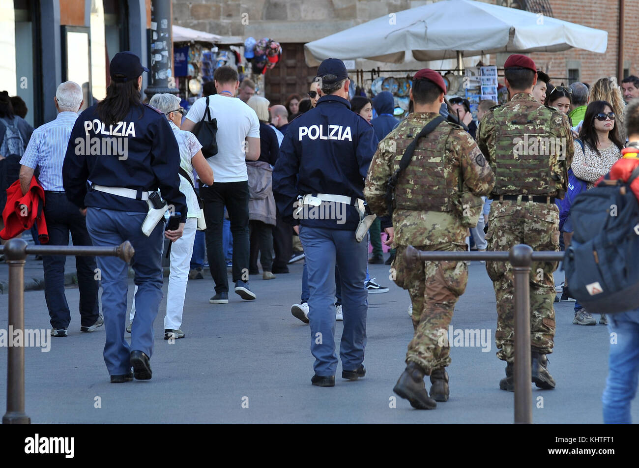 Strengthened Security at Piazza Duomo after yesterday's meeting in Rome ...