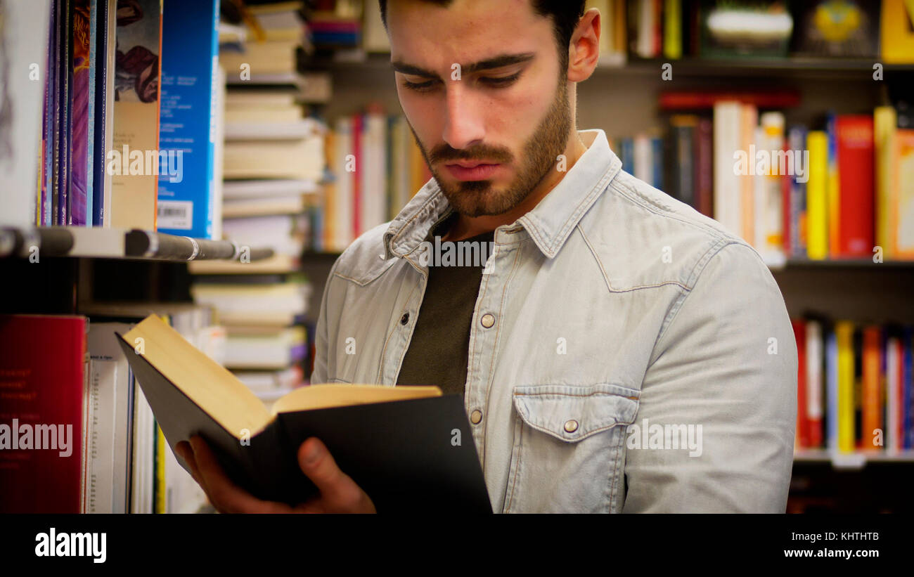 Paging Through High Resolution Stock Photography and Images - Alamy