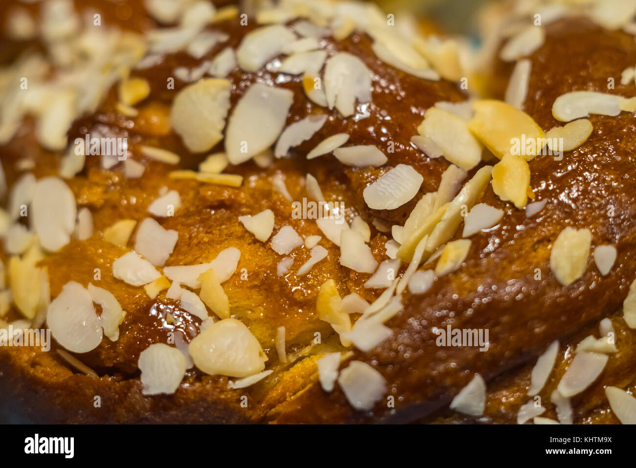 Fresh pastry crunch maple syru hi-res stock photography and images - Alamy