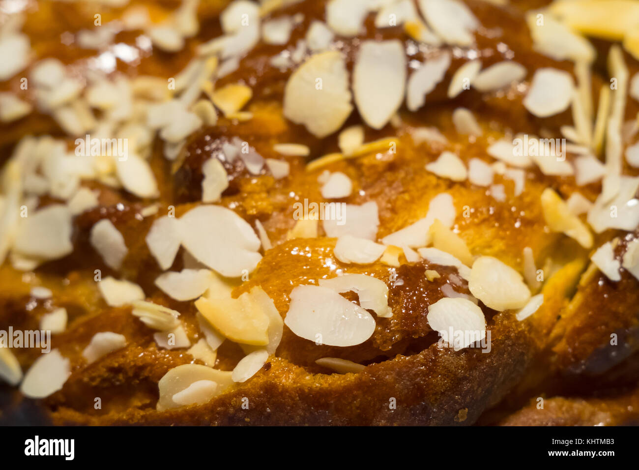 Fresh pastry crunch maple syru hi-res stock photography and images - Alamy