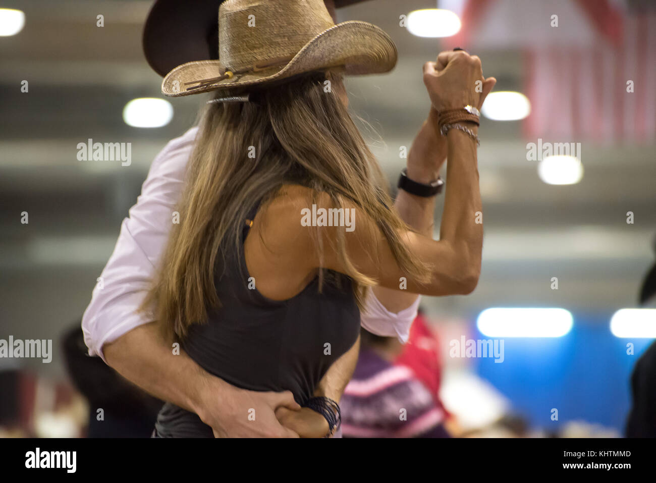 Line dance usa country music hi-res stock photography and images - Alamy