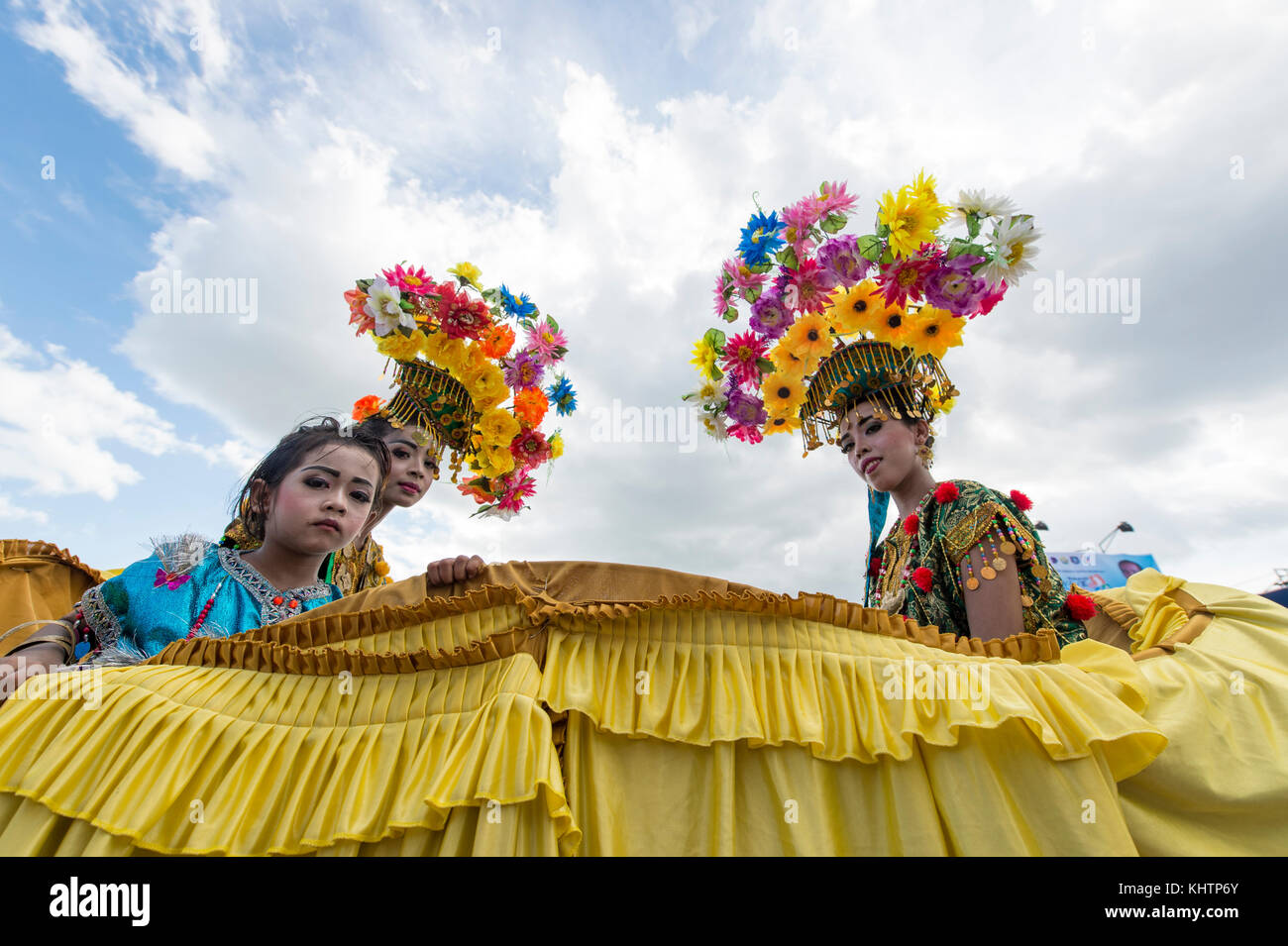 Buton teenagers parading using special traditional carrier called ...