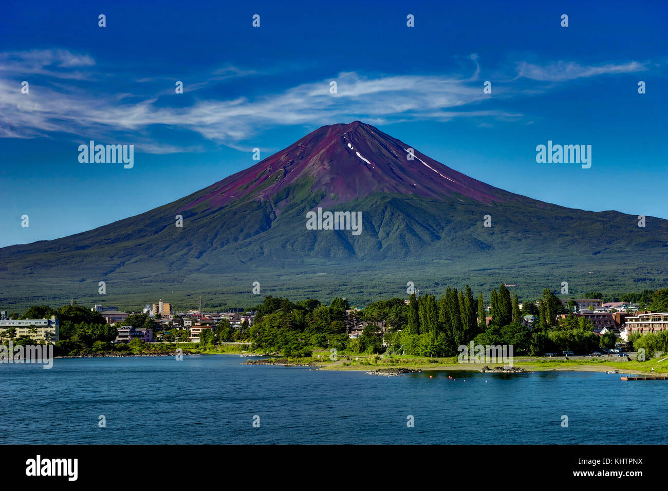 View to Mount Fuji in Summer with blue sky and clouds water lake Stock ...