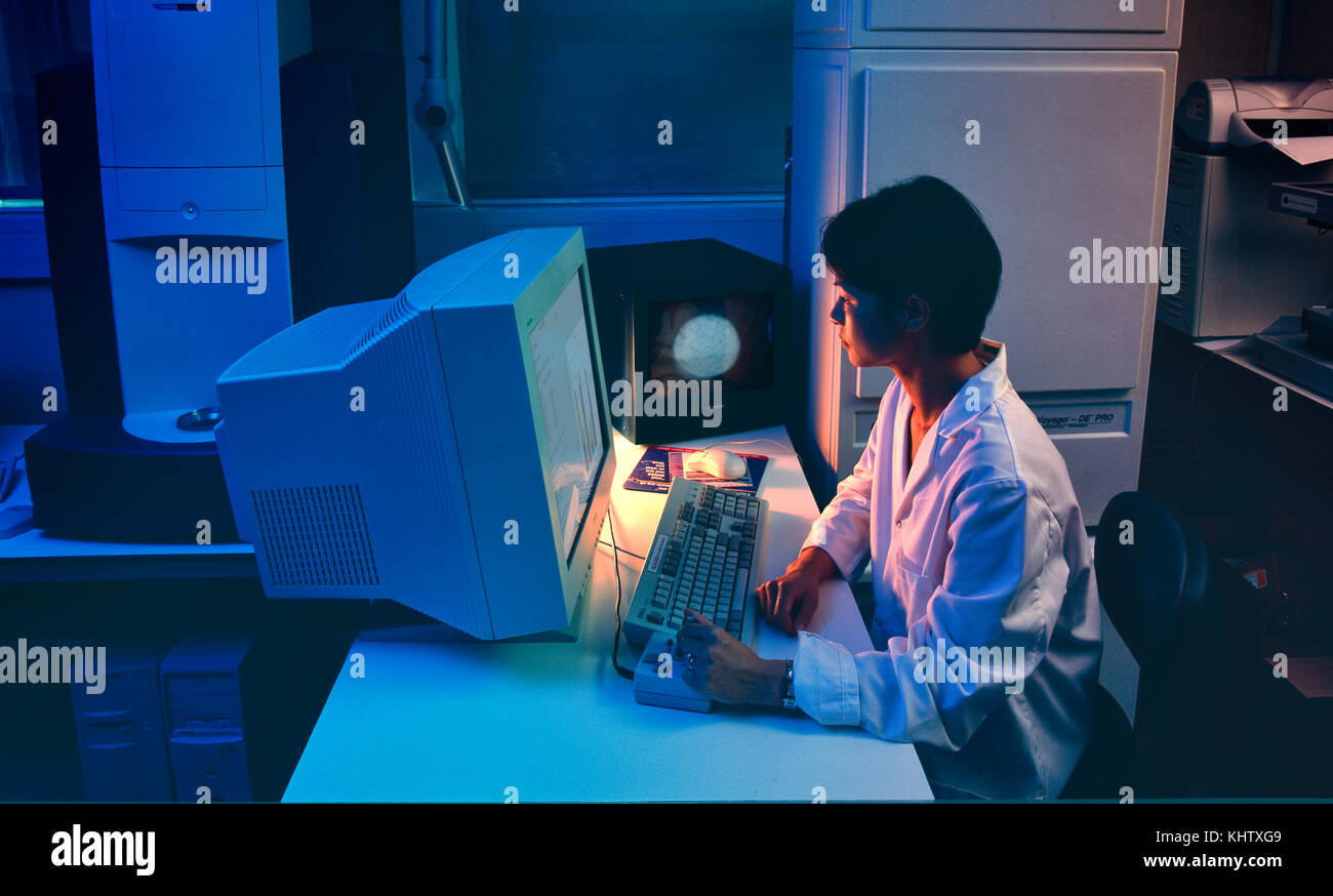 Proteomics hi-res stock photography and images - Alamy