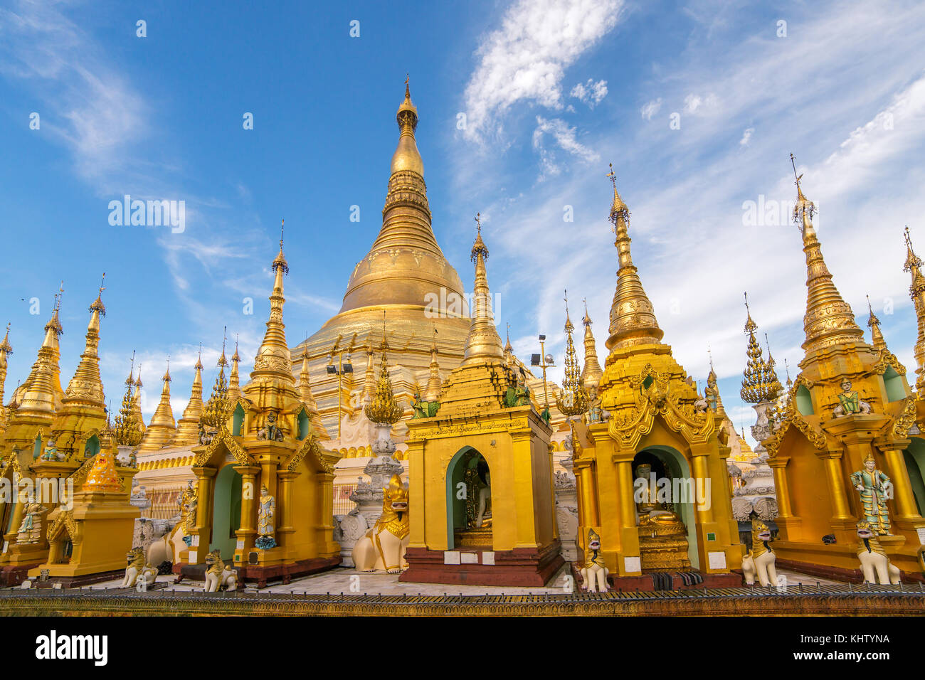 Shwedagon Pagoda in Yangon, Myanmar Stock Photo - Alamy