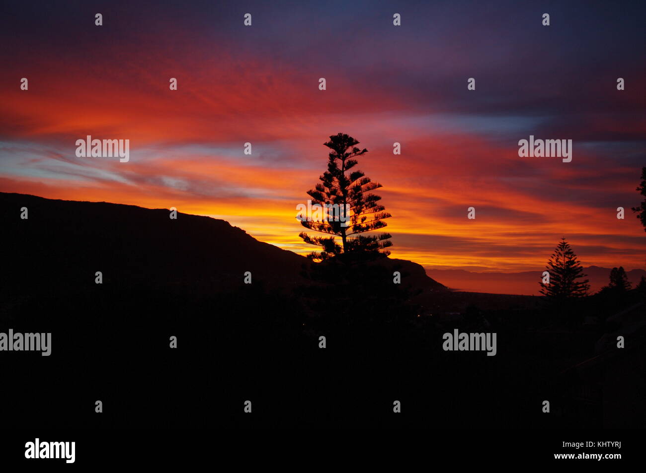 Sunrise fire in the sky Stock Photo - Alamy