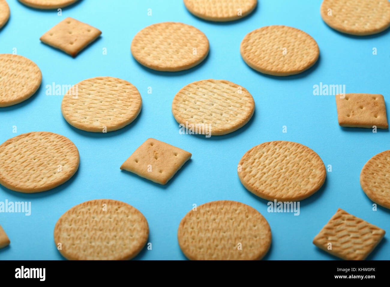 Crunchy crackers cookies pattern Stock Photo - Alamy