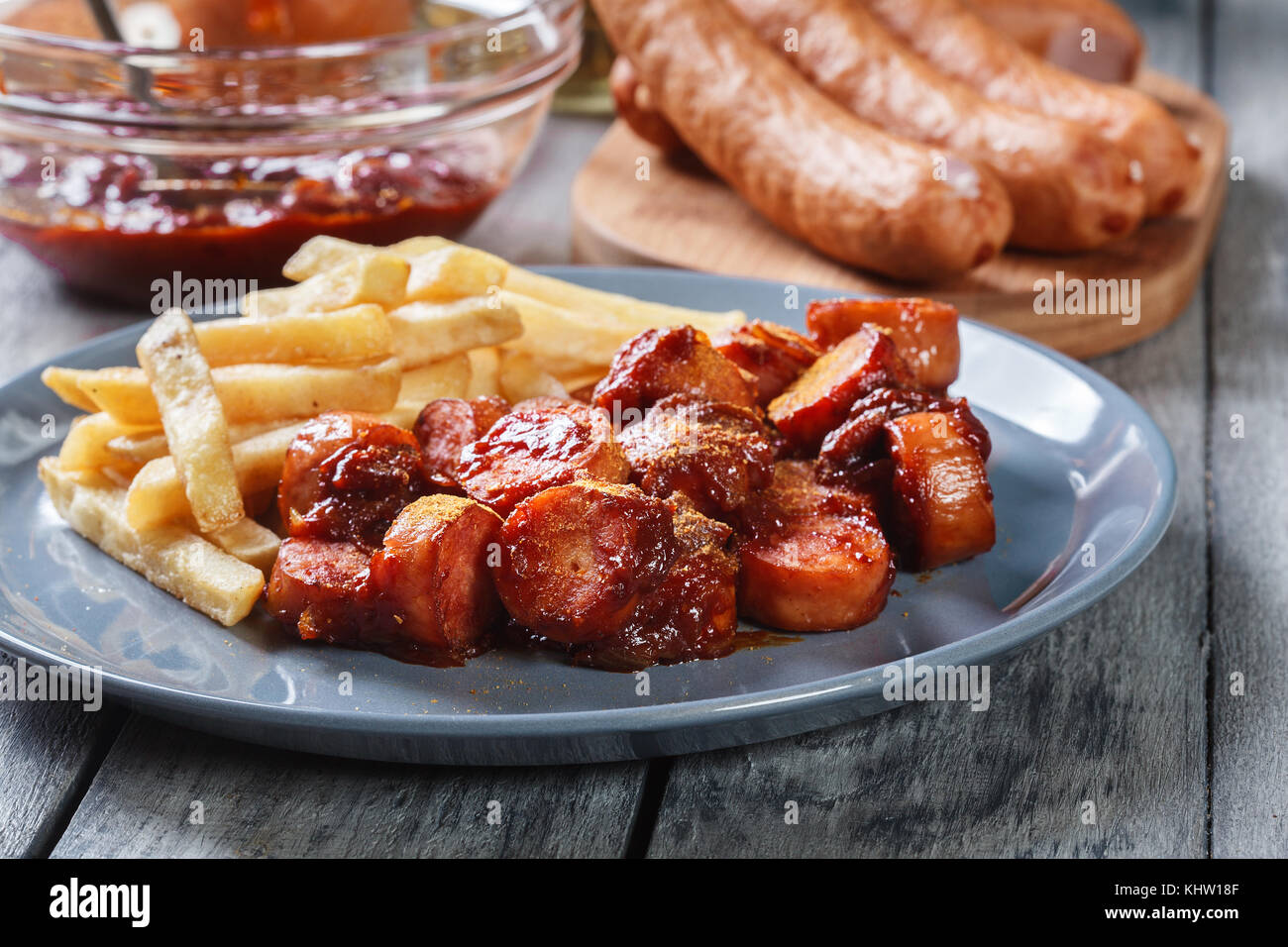 Traditional german food with bratwurst hi-res stock photography and ...