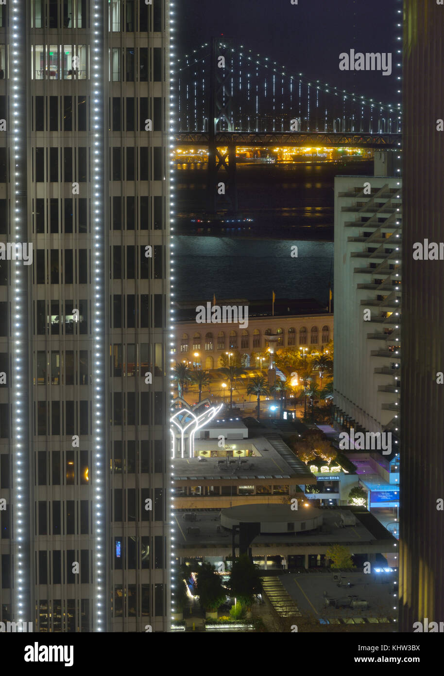 Embarcadero center hi-res stock photography and images - Alamy