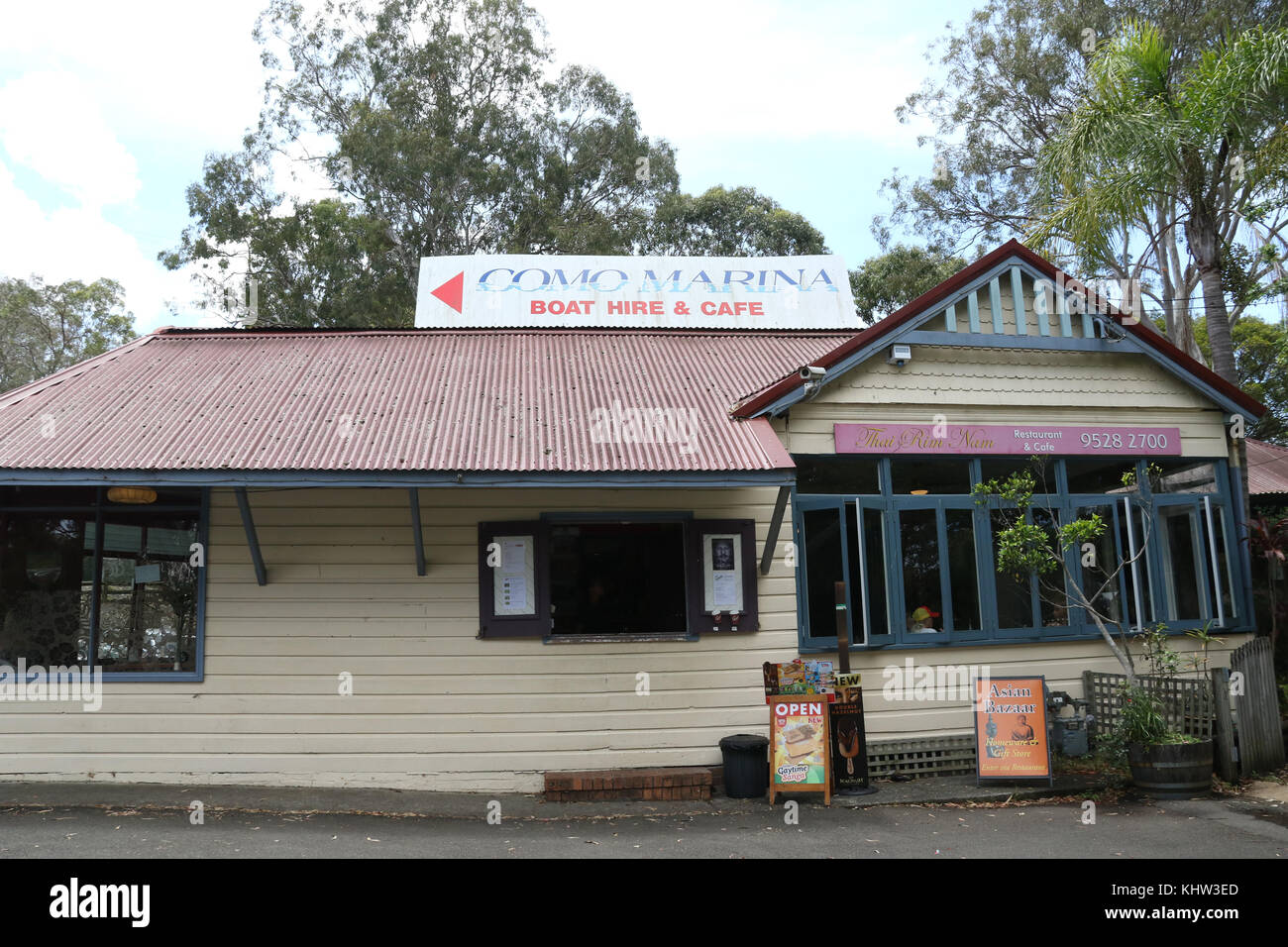 Suburb of como hi-res stock photography and images - Alamy