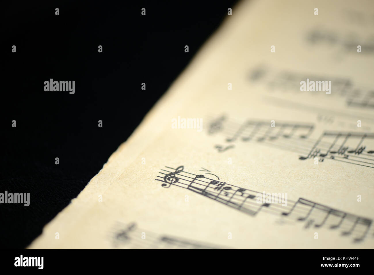 Musical notes musical instruments hi-res stock photography and images ...