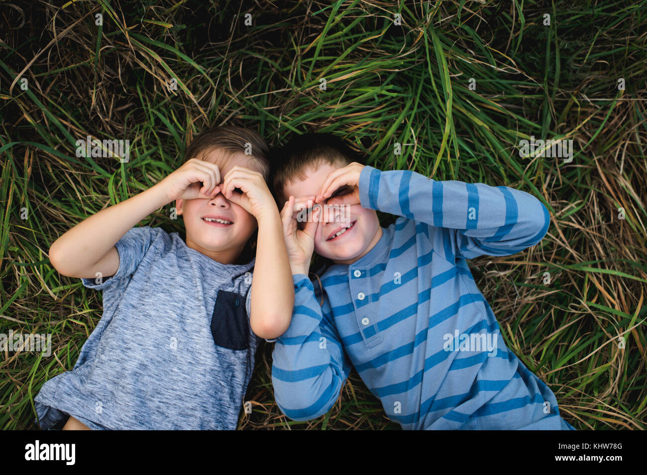 Real brothers hi-res stock photography and images - Alamy