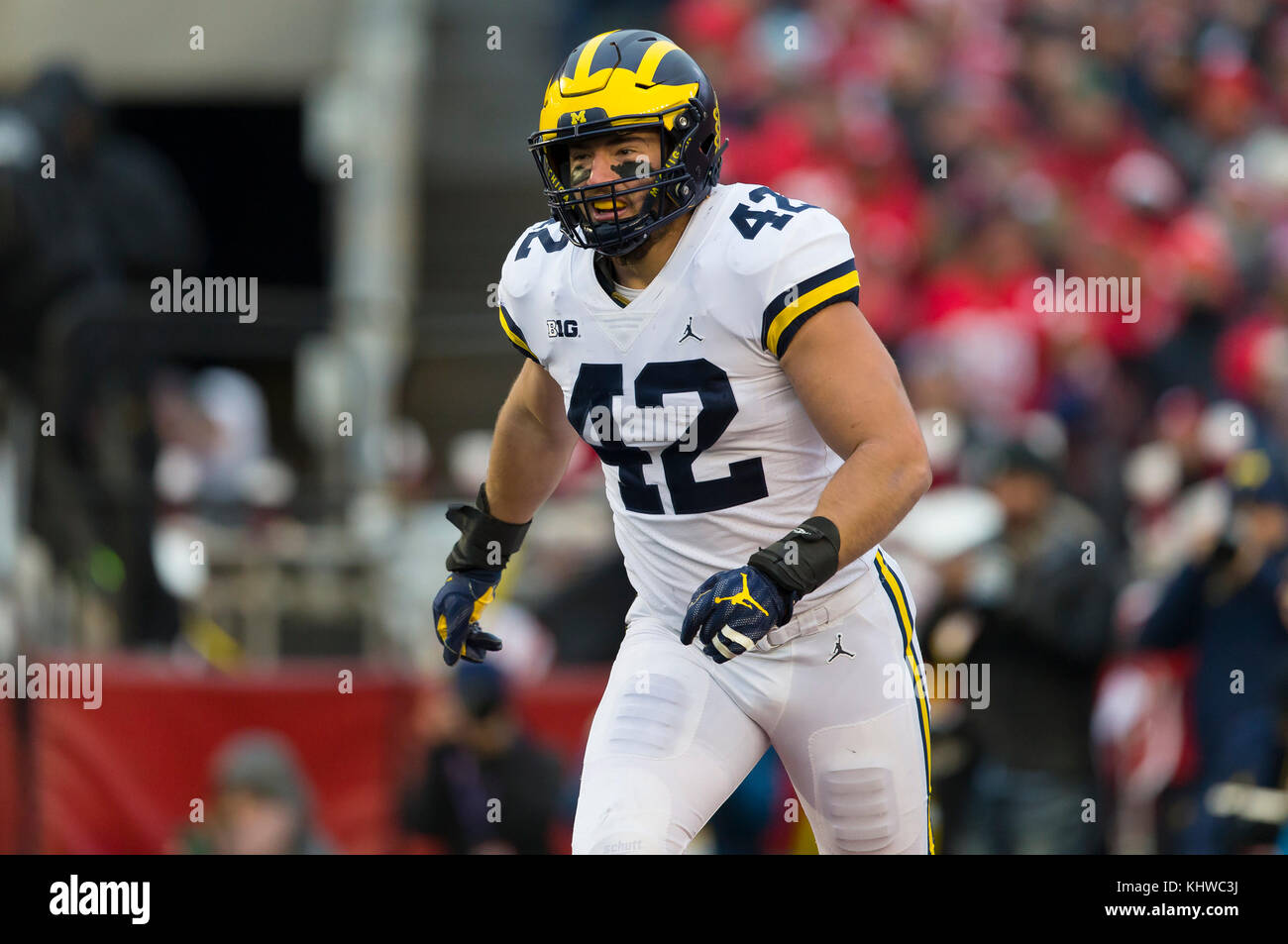Madison, WI, USA. 18th Nov, 2017. Michigan Wolverines fullback Ben ...