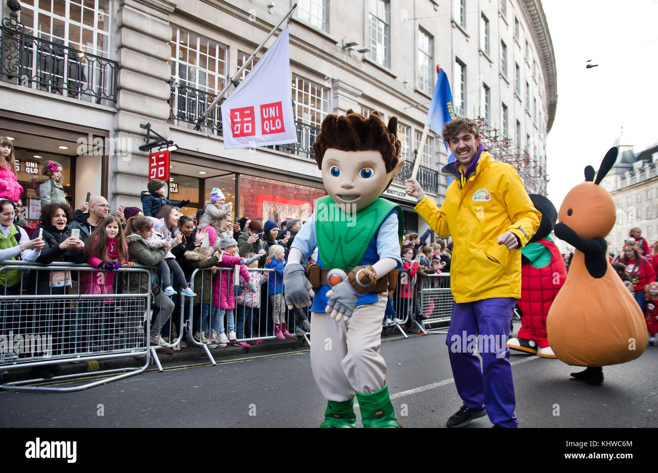 London, UK. 19th Nov, 2017. Hamley's Christmas Toy Parade 2017 on ...