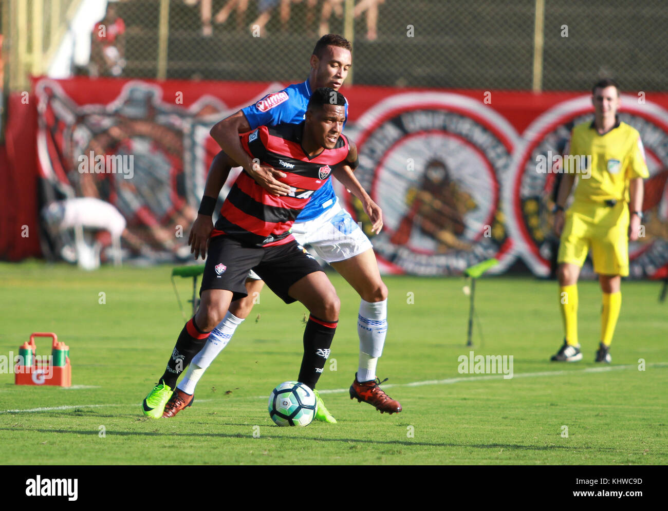 Salvador, Brazil. 19th Nov, 2017. David Vitoria player in a game during ...