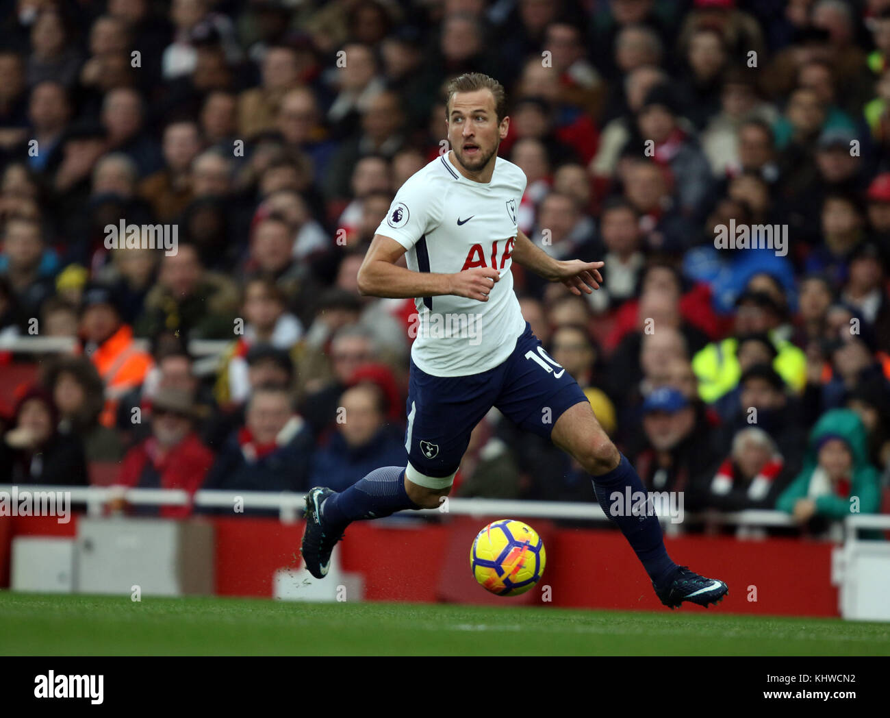 Harry Kane (TH) at the Arsenal v Tottenham Hotspur English Premier ...