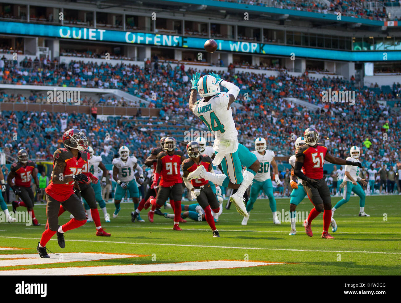 Jarvis landry dolphins hi-res stock photography and images - Alamy