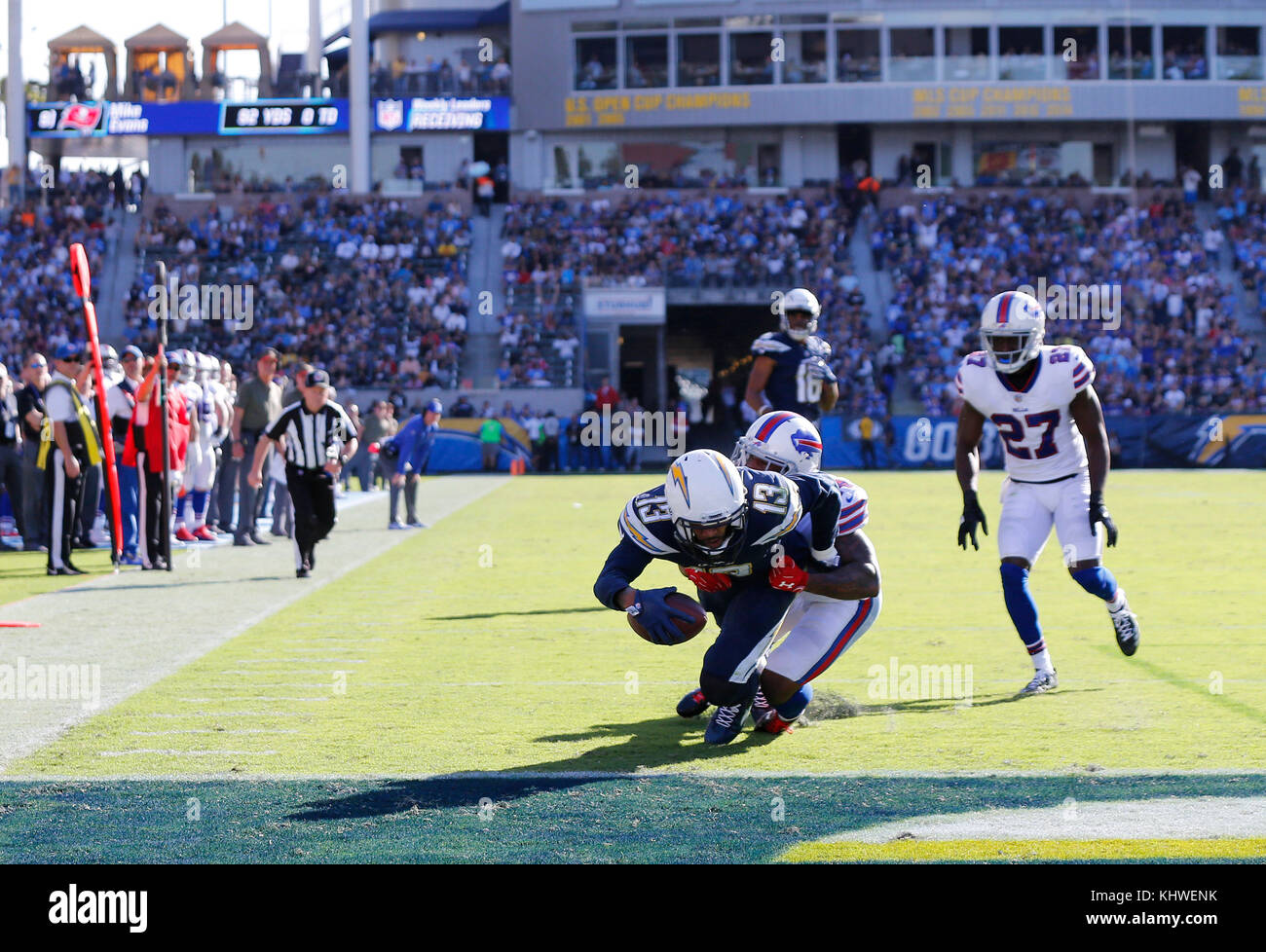 Carson, USA. 19th Nov, 2017. Los Angeles Chargers wide receiver Keenan ...