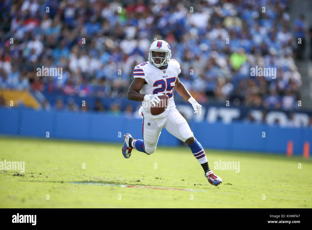 Carson, USA. 19th Nov, 2017. Buffalo Bills running back LeSean McCoy ...