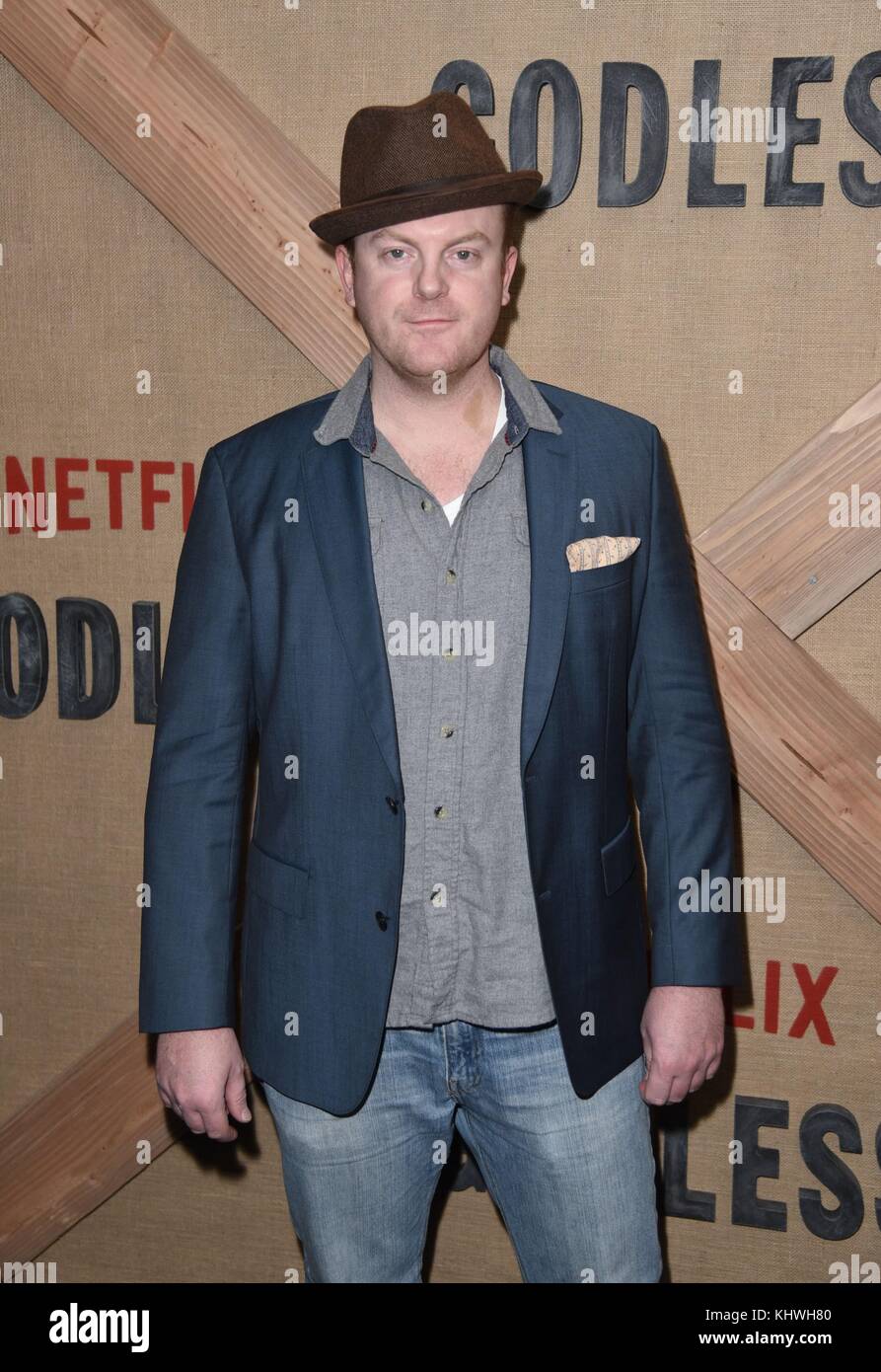 New York, NY, USA. 19th Nov, 2017. Jeremy Bobb at arrivals for GODLESS ...