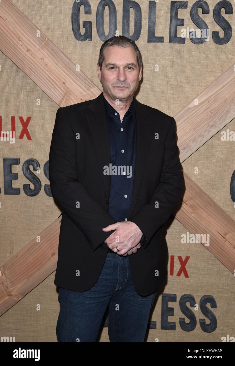New York, NY, USA. 19th Nov, 2017. Scott Frank at arrivals for GODLESS ...
