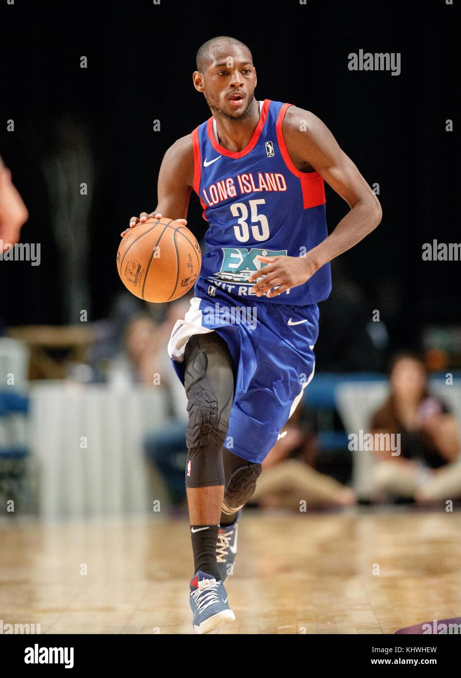 Reno, Nevada, USA. 19th Nov, 2017. Long Island Nets Guard MILTON DOYLE ...