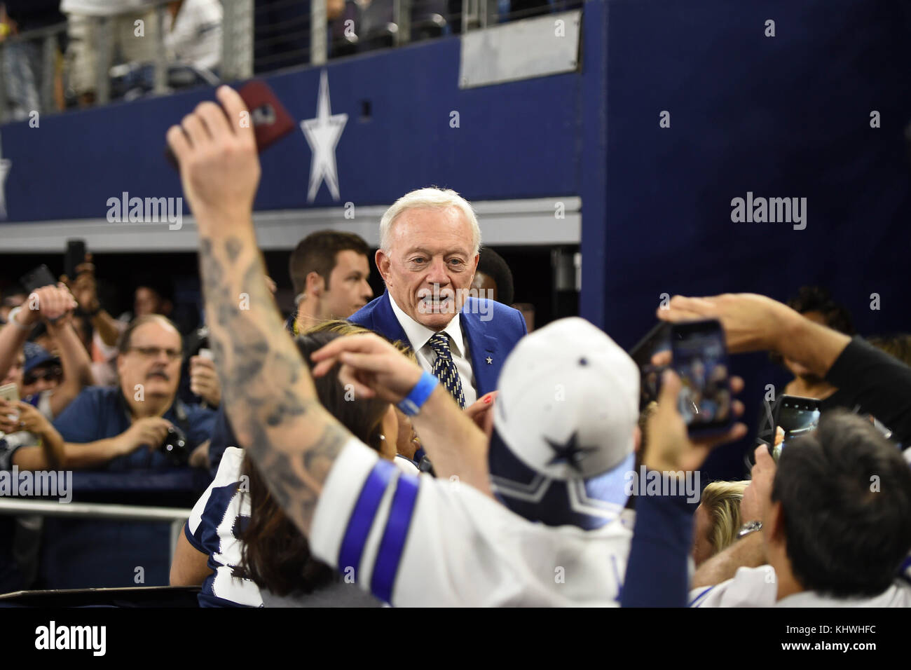 Arlington, Texas, USA. 19th Nov, 2017. Dallas Cowboys owner Jerry Jones ...