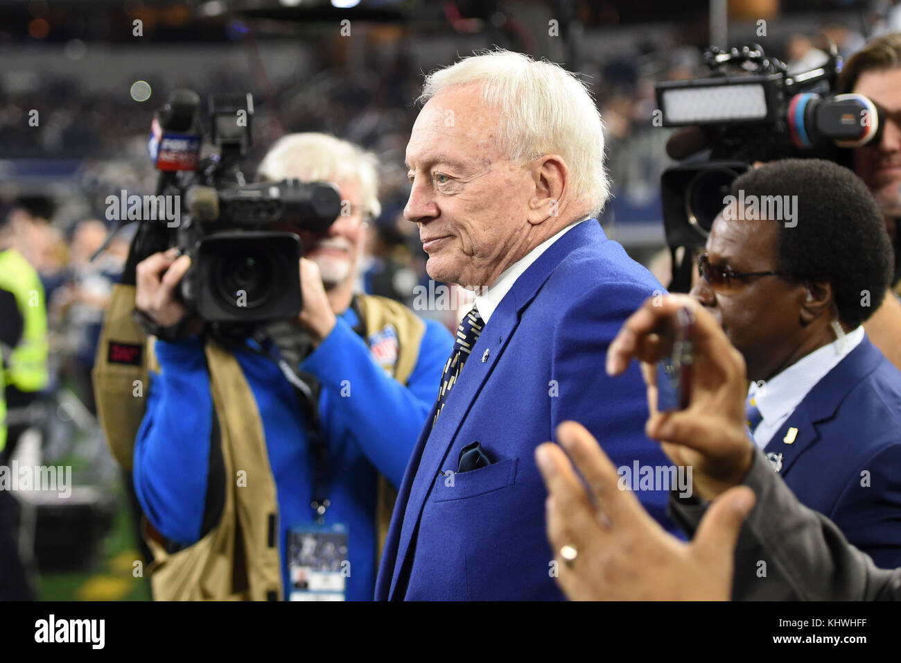 Arlington, Texas, USA. 19th Nov, 2017. Dallas Cowboys owner Jerry Jones ...