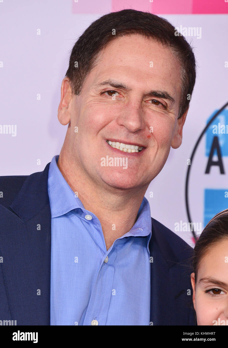 Los Angeles, USA. 19th Nov, 2017. Mark Cuban 176 arrives at the 2017 ...