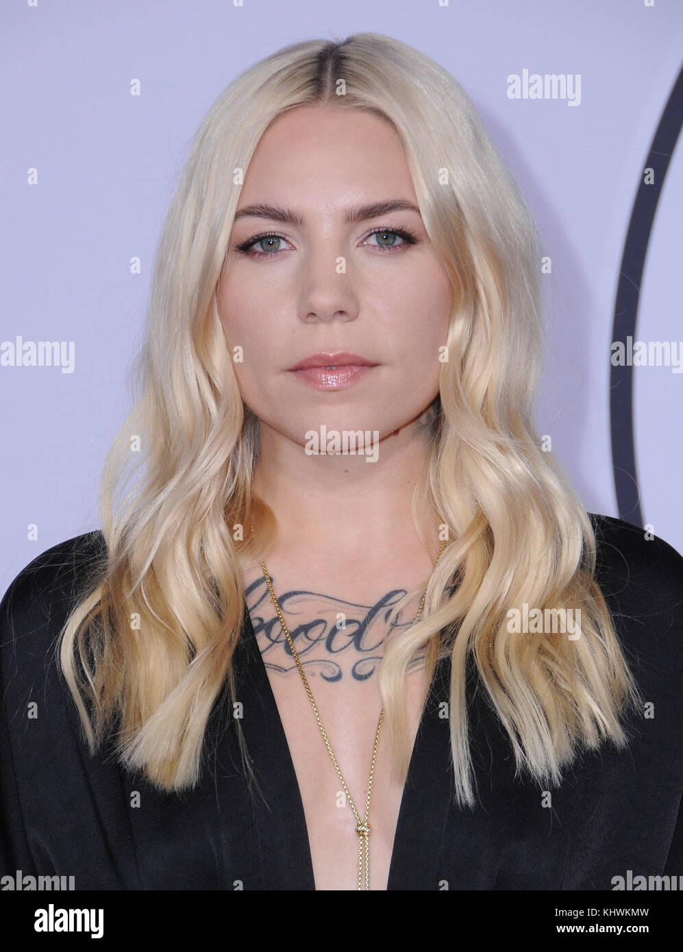 Los Angeles, USA. 19th November, 2017. - Skylar Grey. 2017 American ...