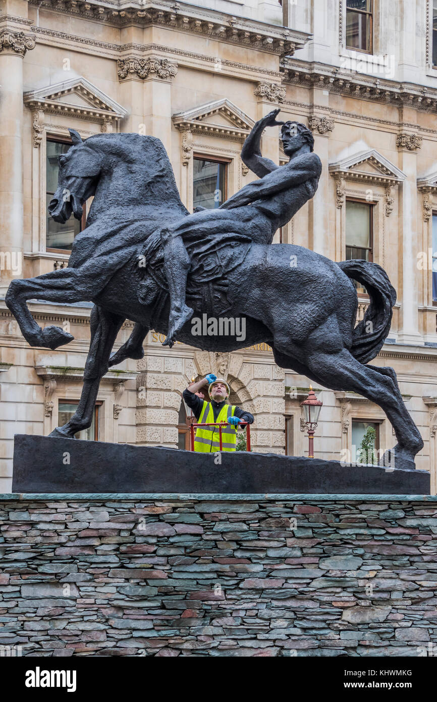 Cecil rhodes memorial cape town hi-res stock photography and images - Alamy