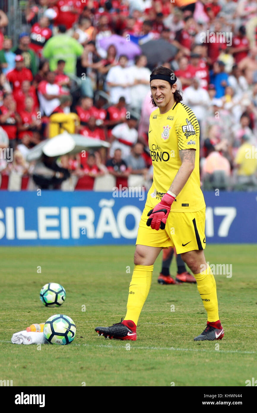 Rio De Janeiro, Brazil. 19th Nov, 2017. Goalkeeper Cássio Ramos, during ...