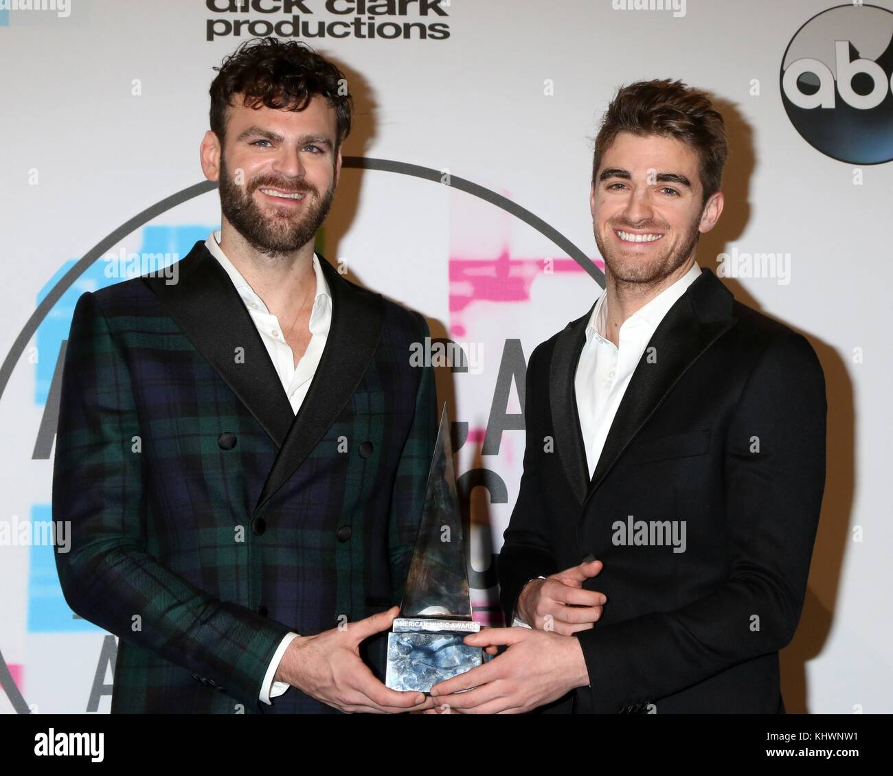 Los Angeles, CA, USA. 19th Nov, 2017. Alex Pall, Andrew Taggart, The ...