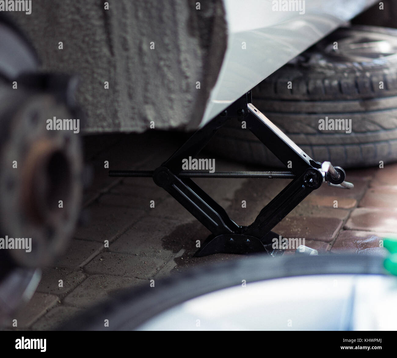 replacement car wheels Stock Photo - Alamy