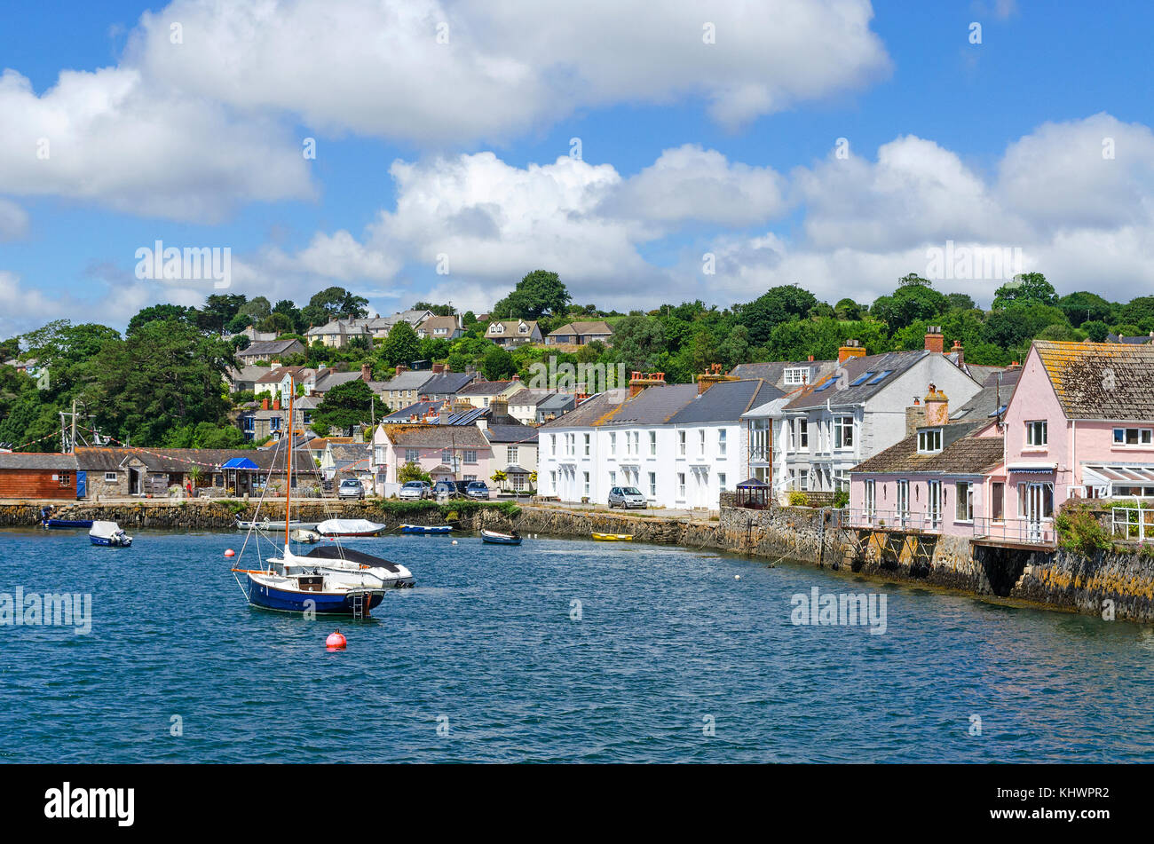 the village of flushing alongside the penryn river near falmouth in ...
