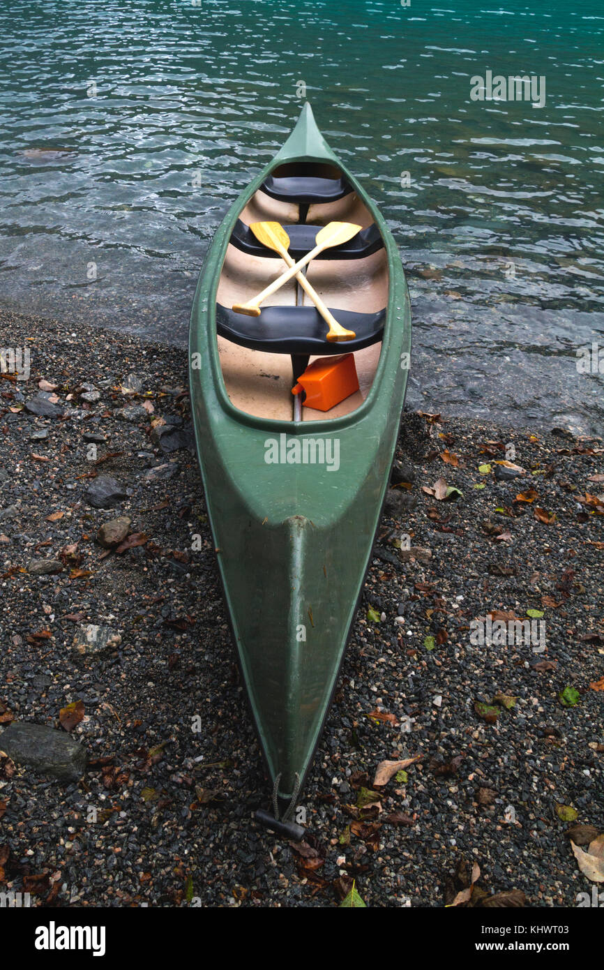 Parked kayak hi-res stock photography and images - Alamy