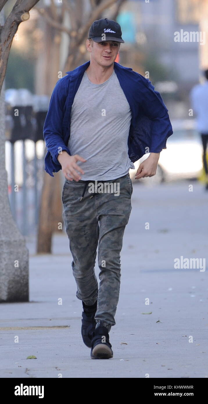 Hayden Christensen takes his daughter Briar Rose to Five Guys after ...