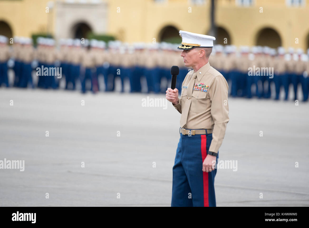Defense Secretary Jim Mattis attends a Marine Corps basic training ...