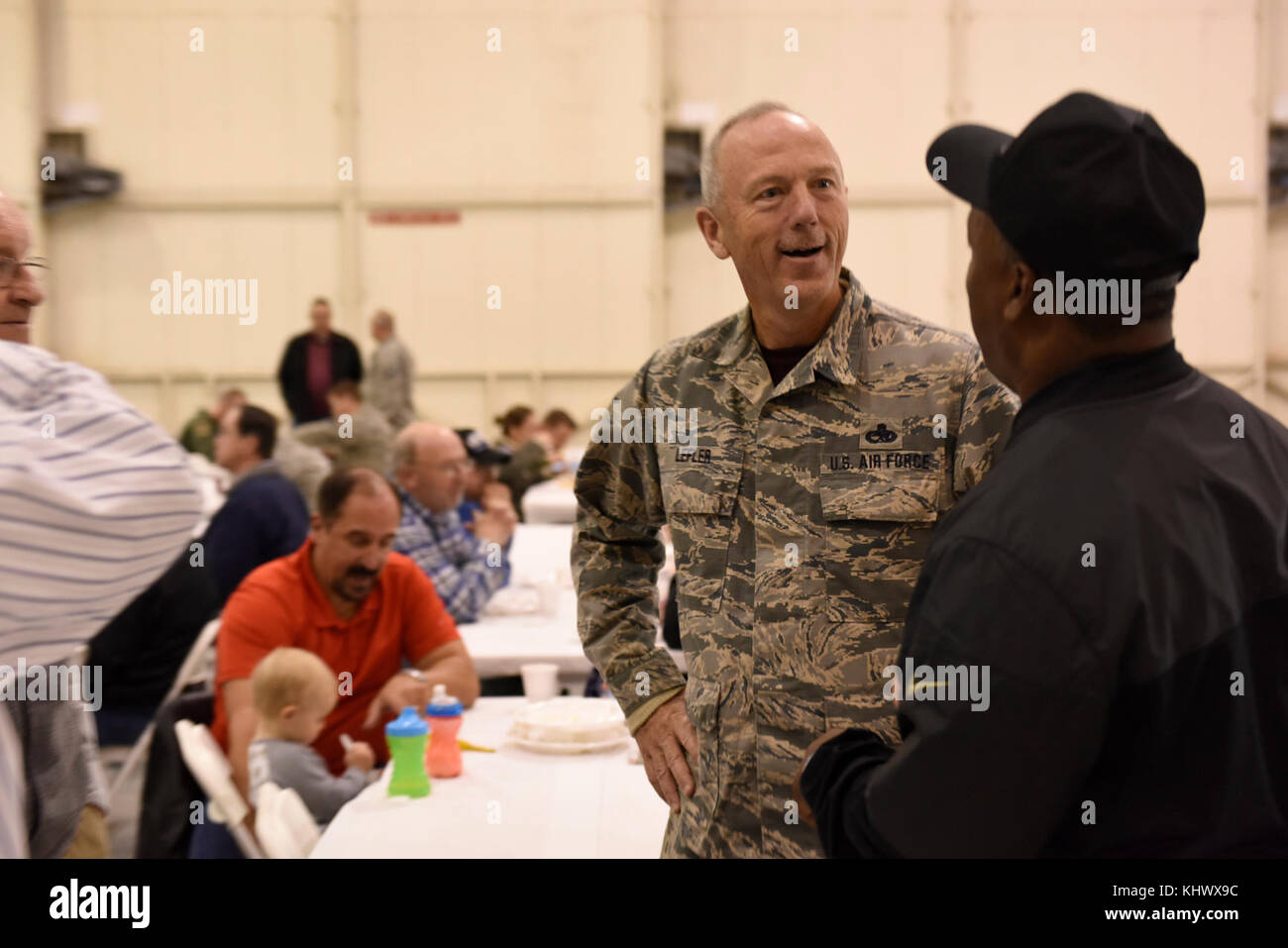 Retired u s navy master chief hi-res stock photography and images - Alamy