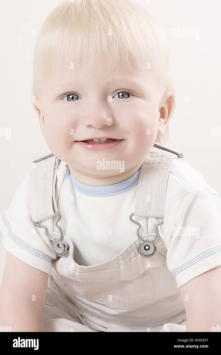 Smiling little boy Stock Photo - Alamy