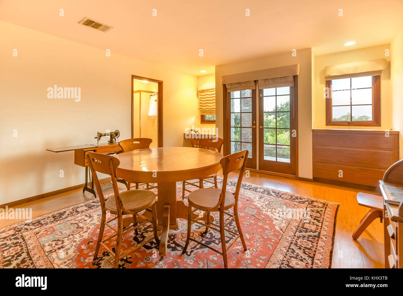 Bonus room with table and other amenities with large rug. Wonderful ...