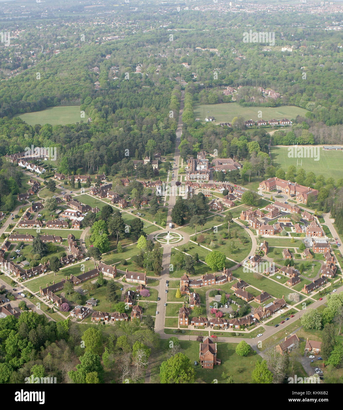 Whiteley village hi-res stock photography and images - Alamy