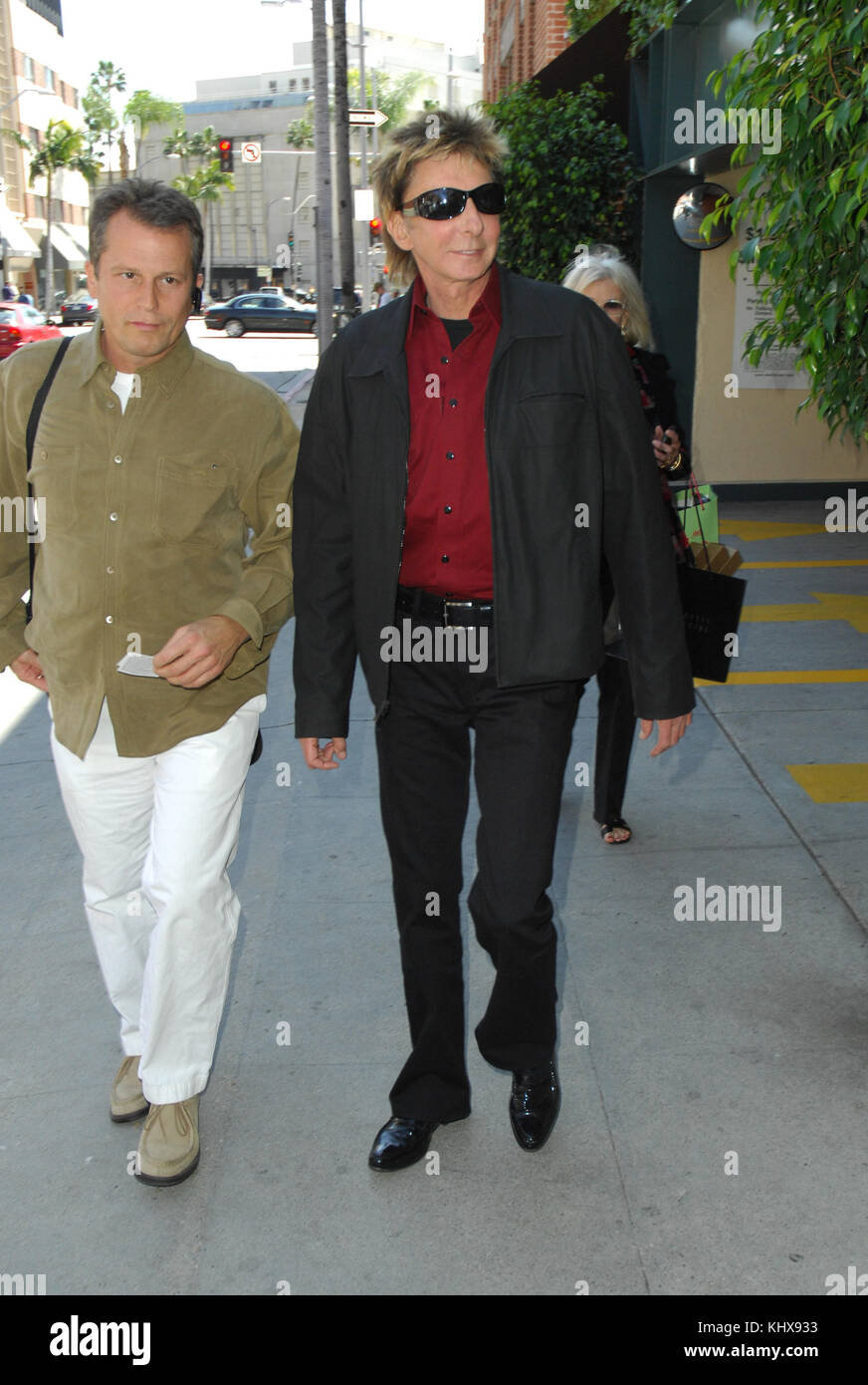 BEVERLY HILLS - CA - MARCH 22: Singer Barry Manilow & Gary Kief out and ...