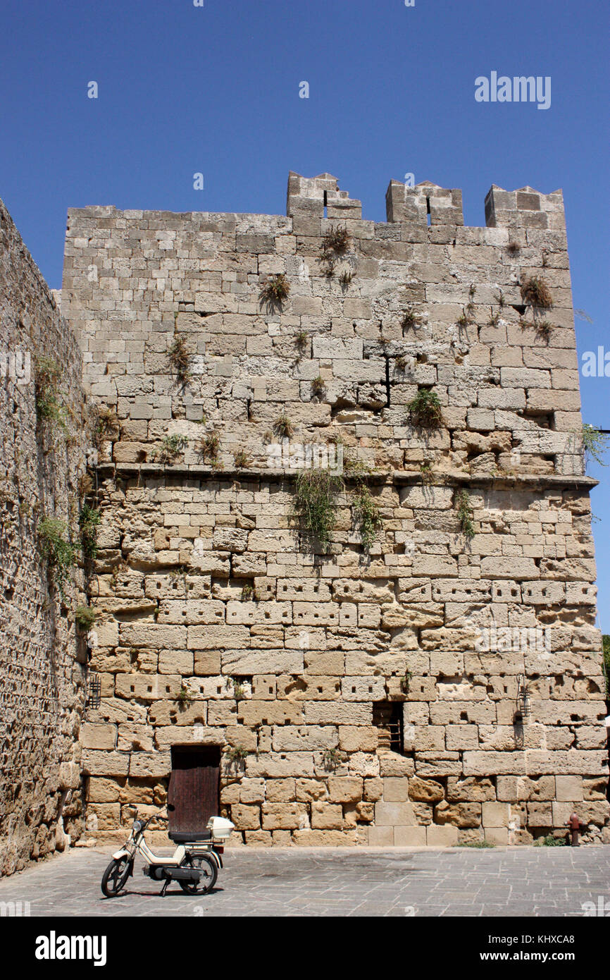 One of the towers in the city walls of Rhodes Stock Photo - Alamy