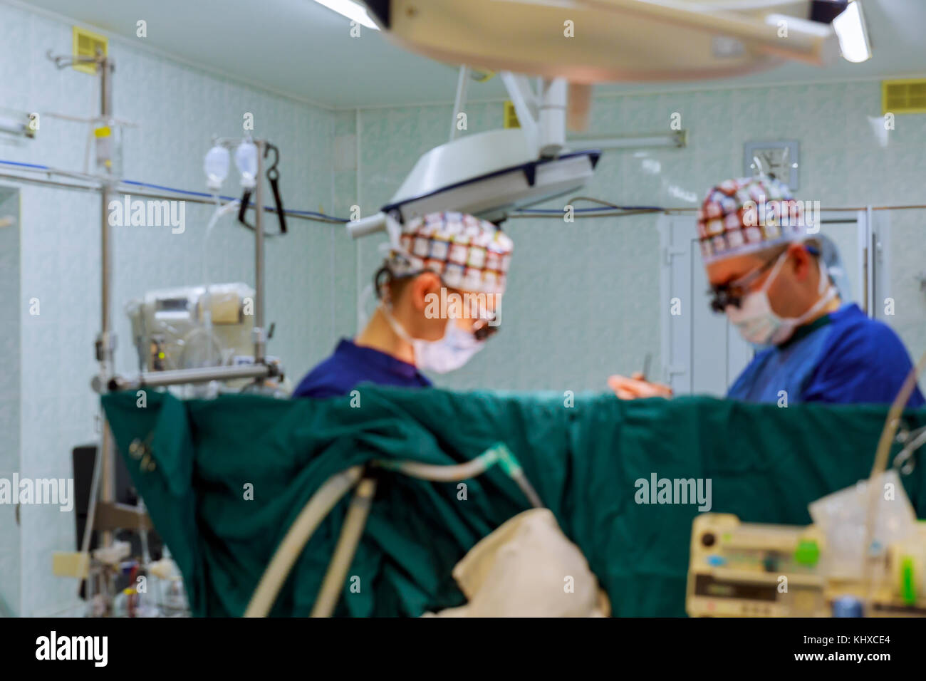 Heart operation hi-res stock photography and images - Alamy