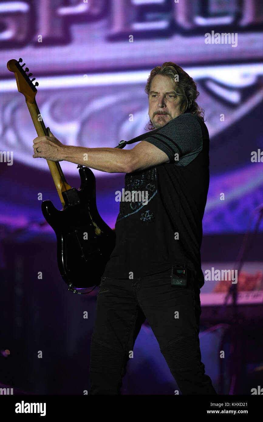 PEMBROKE PINES, FLORIDA - NOVEMBER 05: Danny Chauncey of the band 38 ...