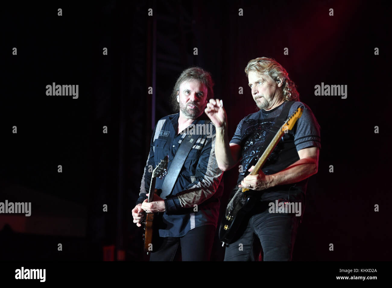 PEMBROKE PINES, FLORIDA - NOVEMBER 05: Danny Chauncey of the band 38 ...