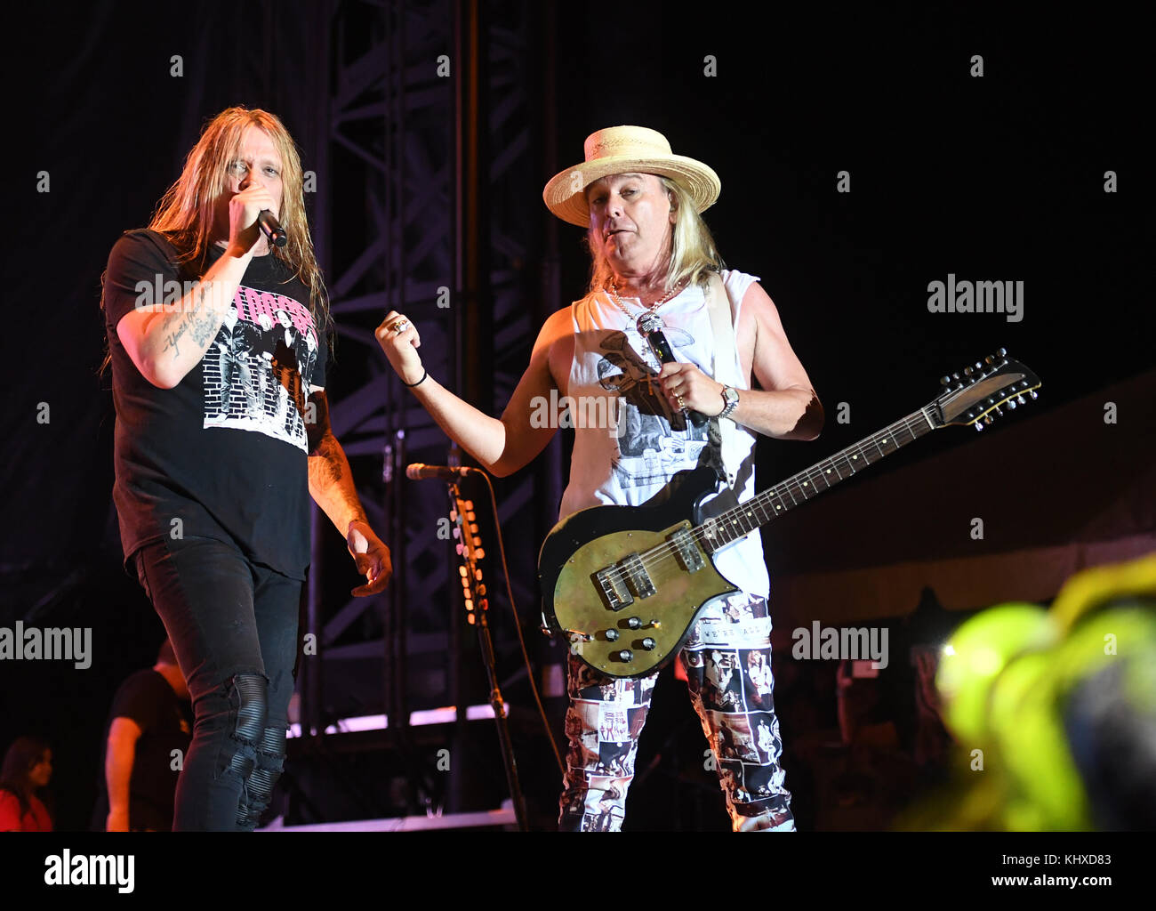 PEMBROKE PINES, FLORIDA - NOVEMBER 04: Sebastian Bach, Robin Zander of ...