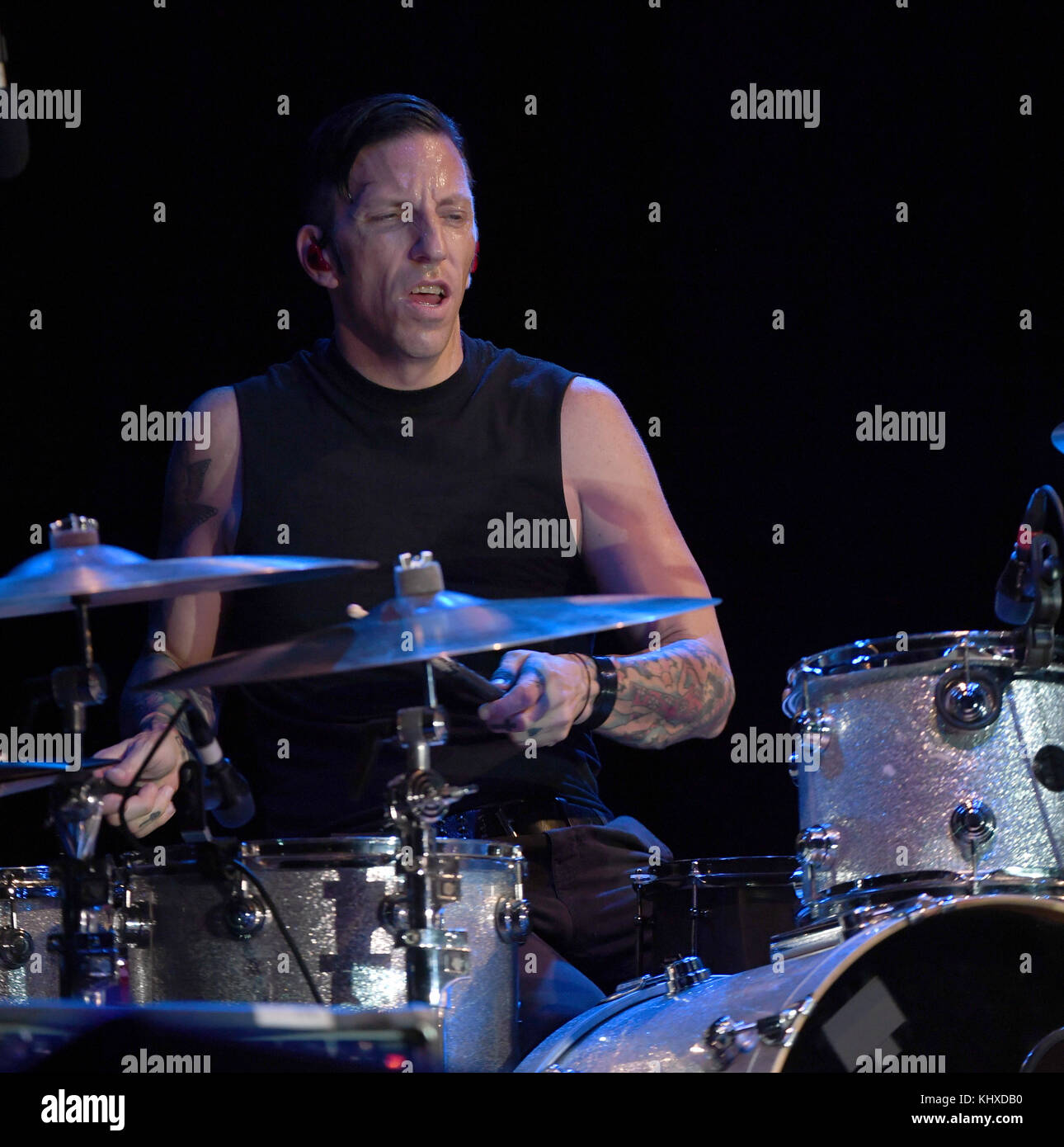 PEMBROKE PINES, FLORIDA - NOVEMBER 04: Joan Jett of the band Joan Jett ...