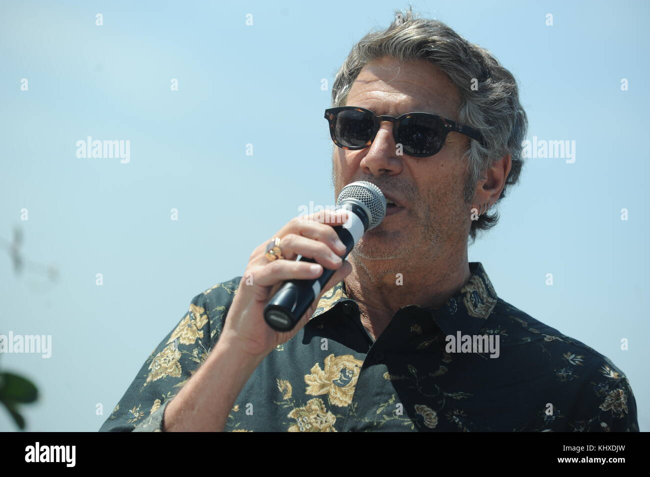 NEW YORK, NY - AUGUST 17: Dave Amato, Kevin Cronin, Bryan Hitt, Neal ...